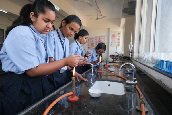 Science Lab - Kothari International School